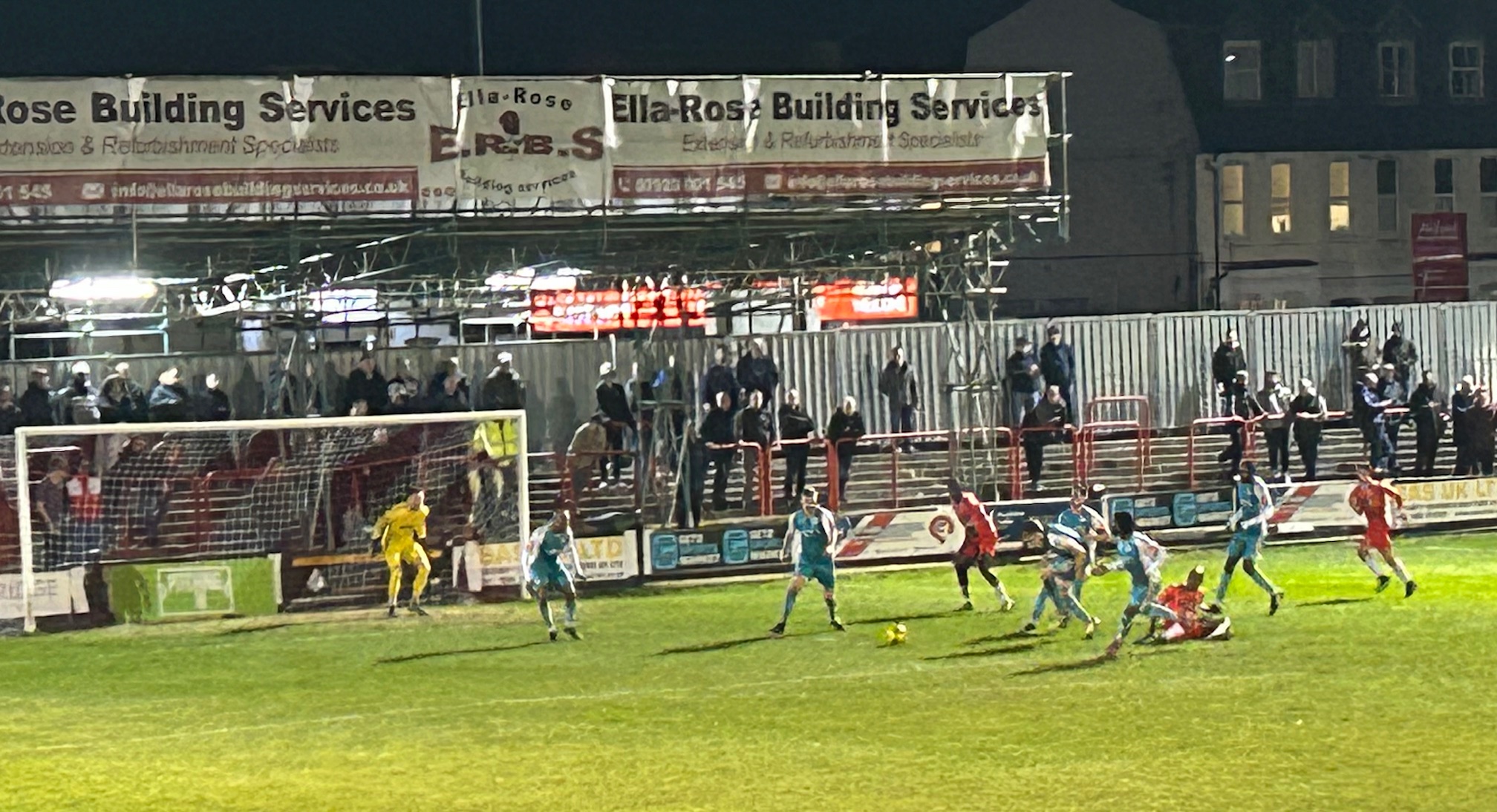 Welling United 2-1 Carshalton Athletic | Kent Sports News