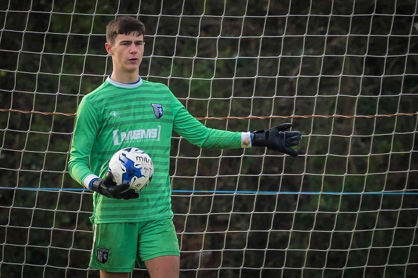 Walsh completes QPR move | Kent Sports News