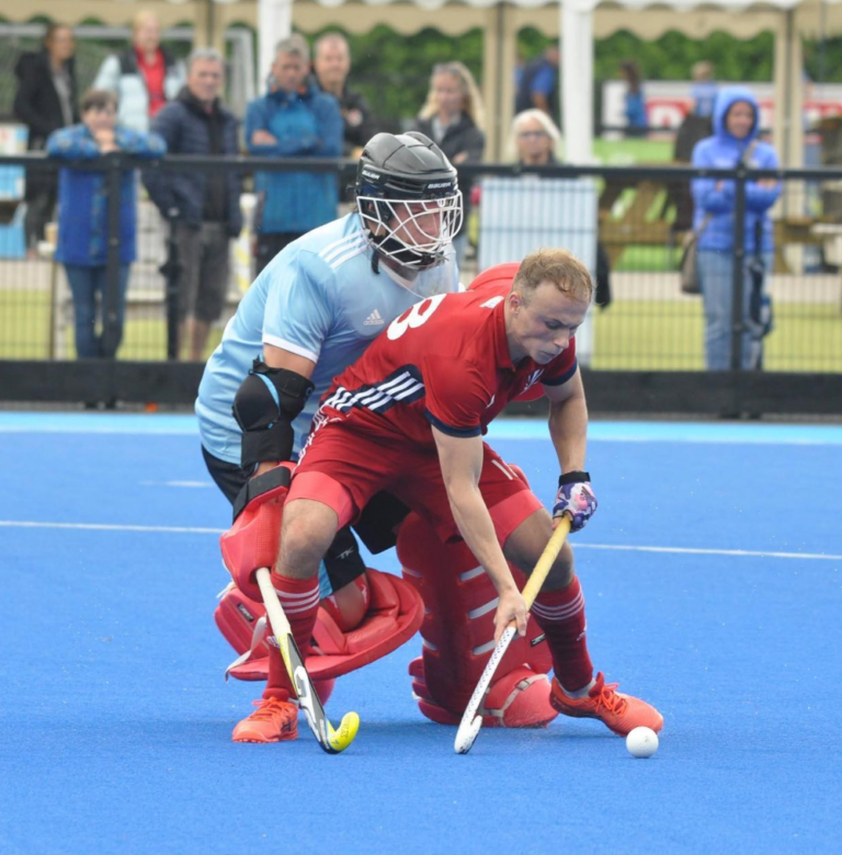Holcombe add international to ranks | Kent Sports News